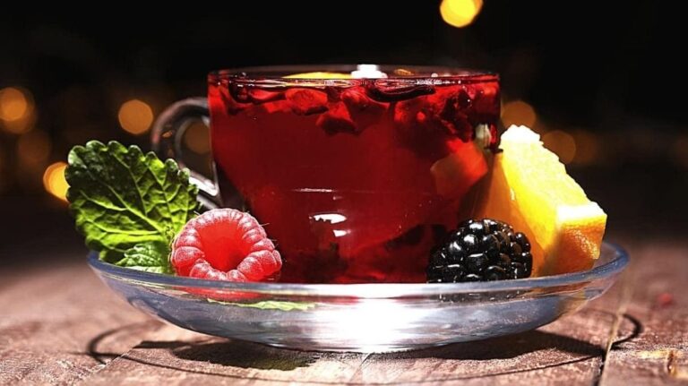 12 beneficios del té de frutos rojos muy curiosos - Curioseamos.com