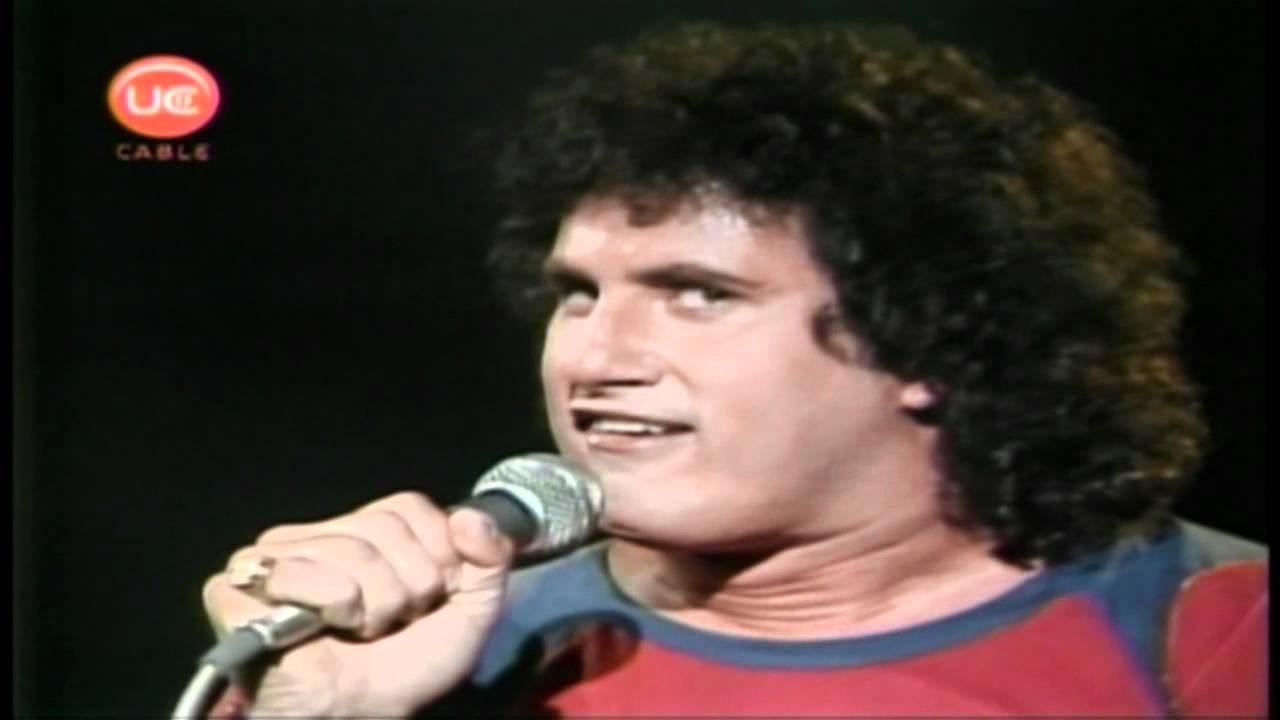 Los 20 cantantes italianos más famosos - Curioseamos.com